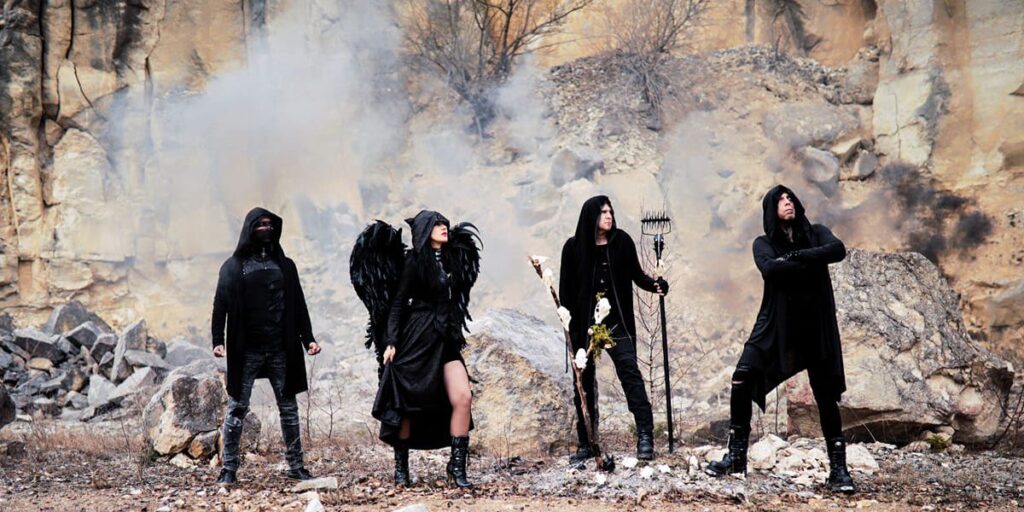 Band you should know: Toal - Synthpop Fanatic